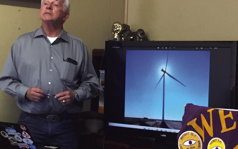 Lions learn about wind farms | Knox County News-Courier